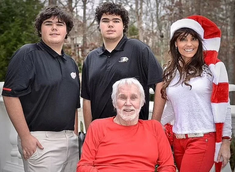 Who Is Wanda Miller? Wiki, Age, Net Worth, Family & Facts About Kenny ...